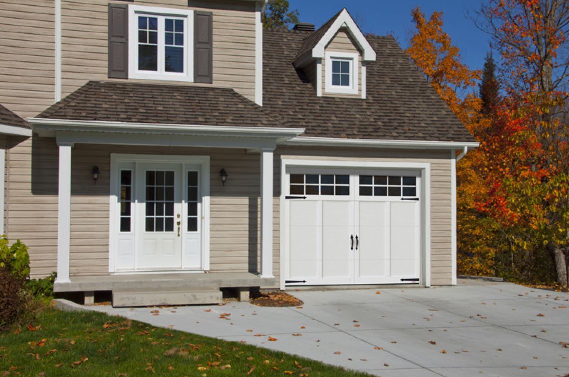 Traditional Garage Doors - Residential | Garaga Garage Door Company
